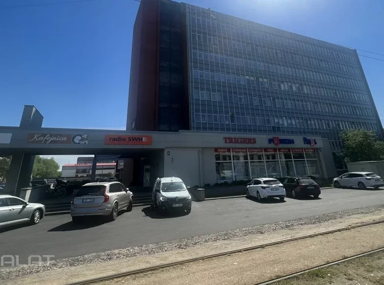 Monthly rental Commercial property 2 rooms, 58 m², $582 - Riga, Latvia