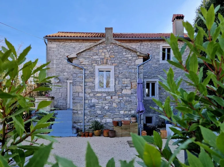 3 bedroom house for sale in Oprtalj, Croatia for €390,000 - listing ...